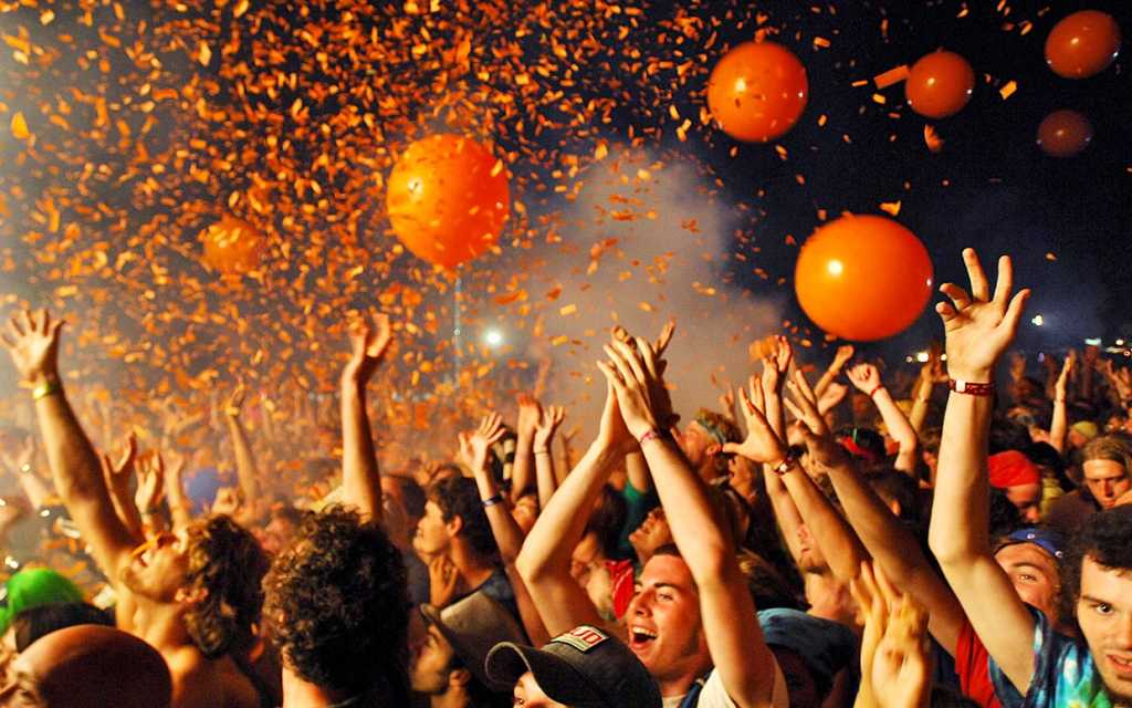8 Fun-Filled and Bizzare Festivals From All Over The World - Youth ...