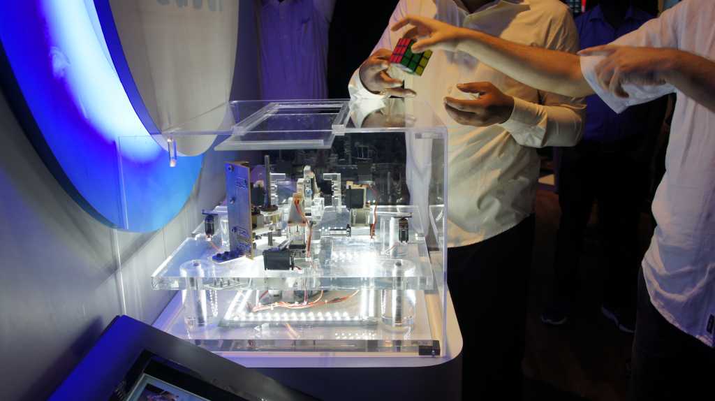 Machined To Think - Science Exhibition At Nehru Science Centre